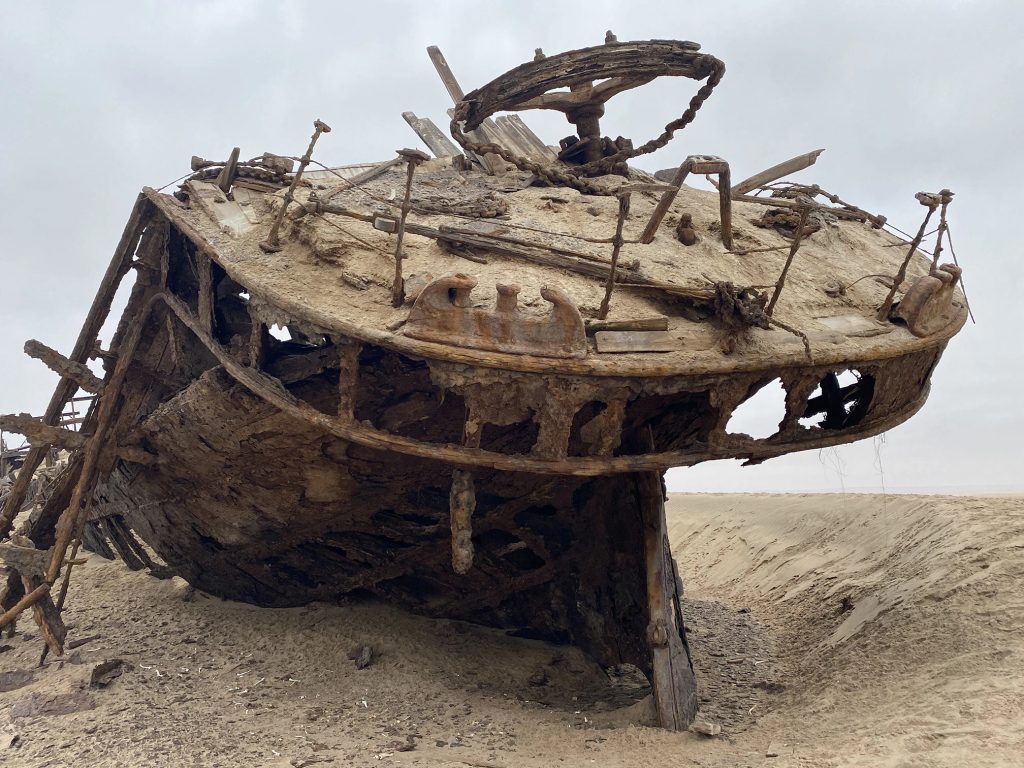 Eduard Bohlen: The Desert Shipwreck of Namibia’s Skeleton Coast ...