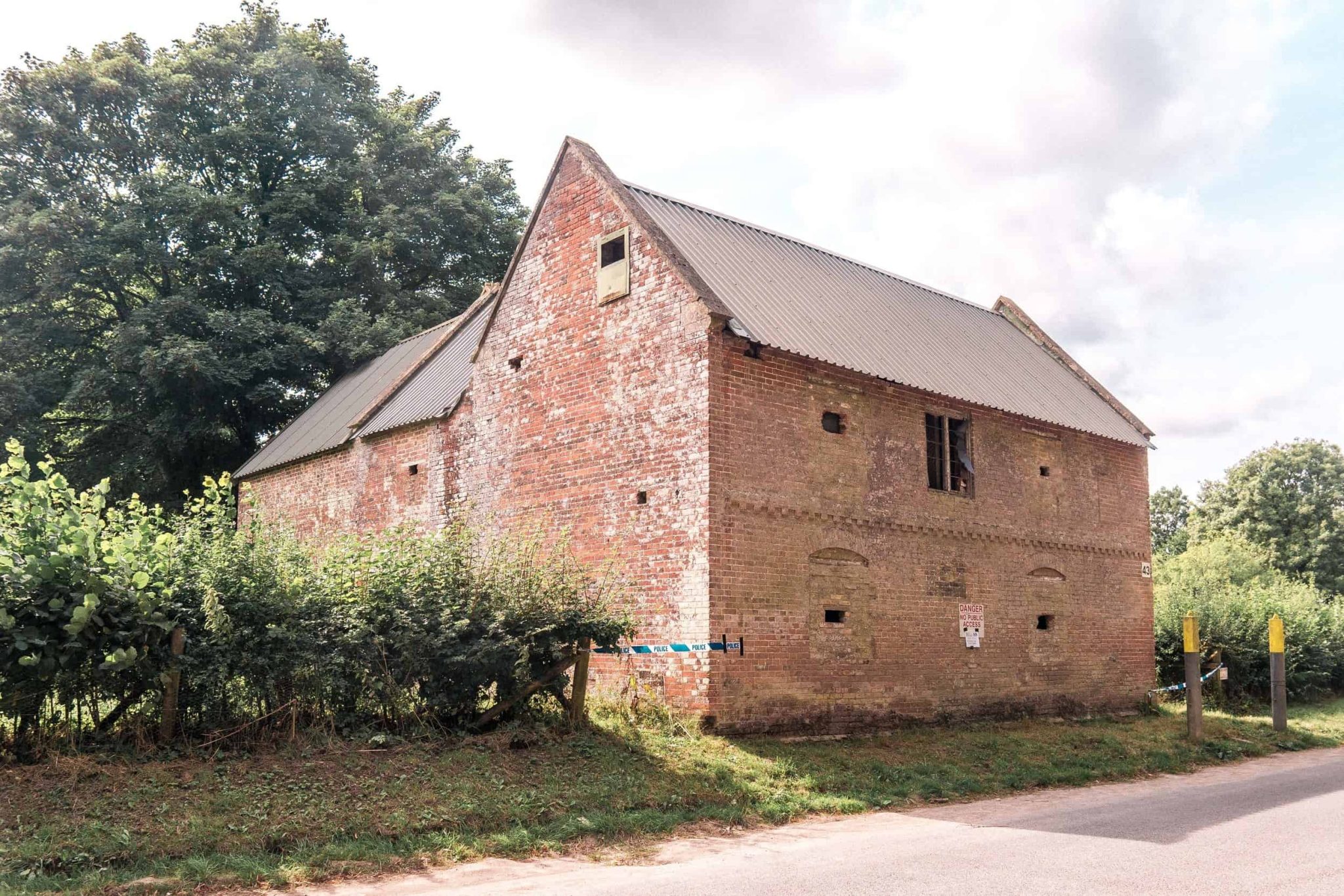 Imber: The Village in the Middle of the Range - Unknown World